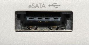 What is SATA Port? How is it Comparable to eSATA? - GeeksDigit.Com