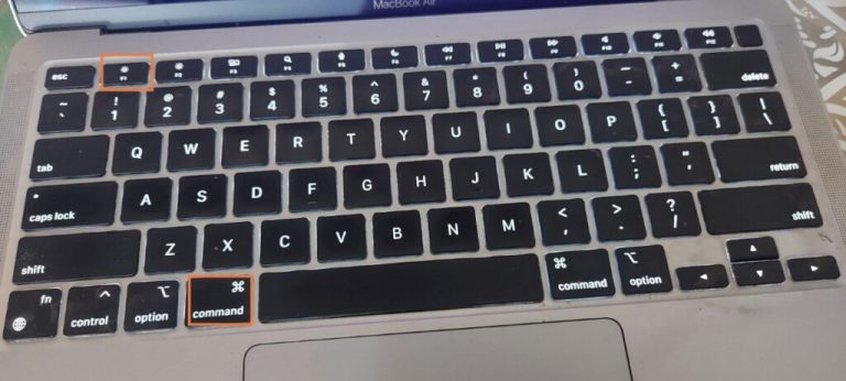 How to Turn Off Laptop Display When Using External Monitor ...