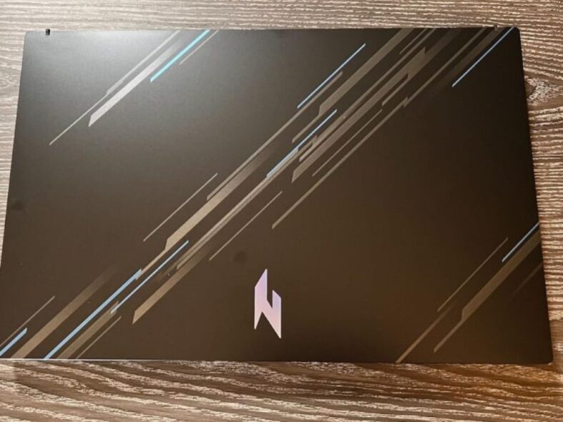 Acer Nitro V 15 ANV15-51-73B9 Review - GeeksDigit.Com