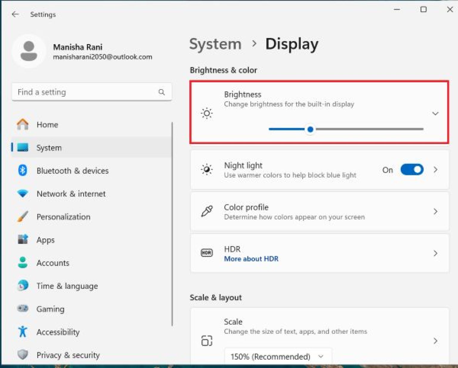 How to Adjust Screen Brightness in Windows 11 - GeeksDigit.Com